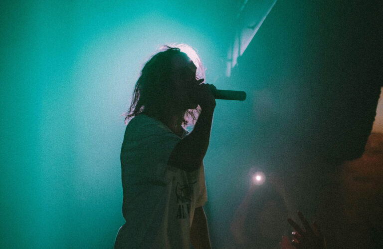 How to Rap for Beginners – Step-by-Step Guide to Start